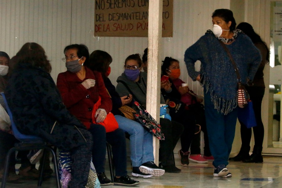 Minsal ofrece disculpas por aglomeraciones en el antiguo Hospital Félix ...