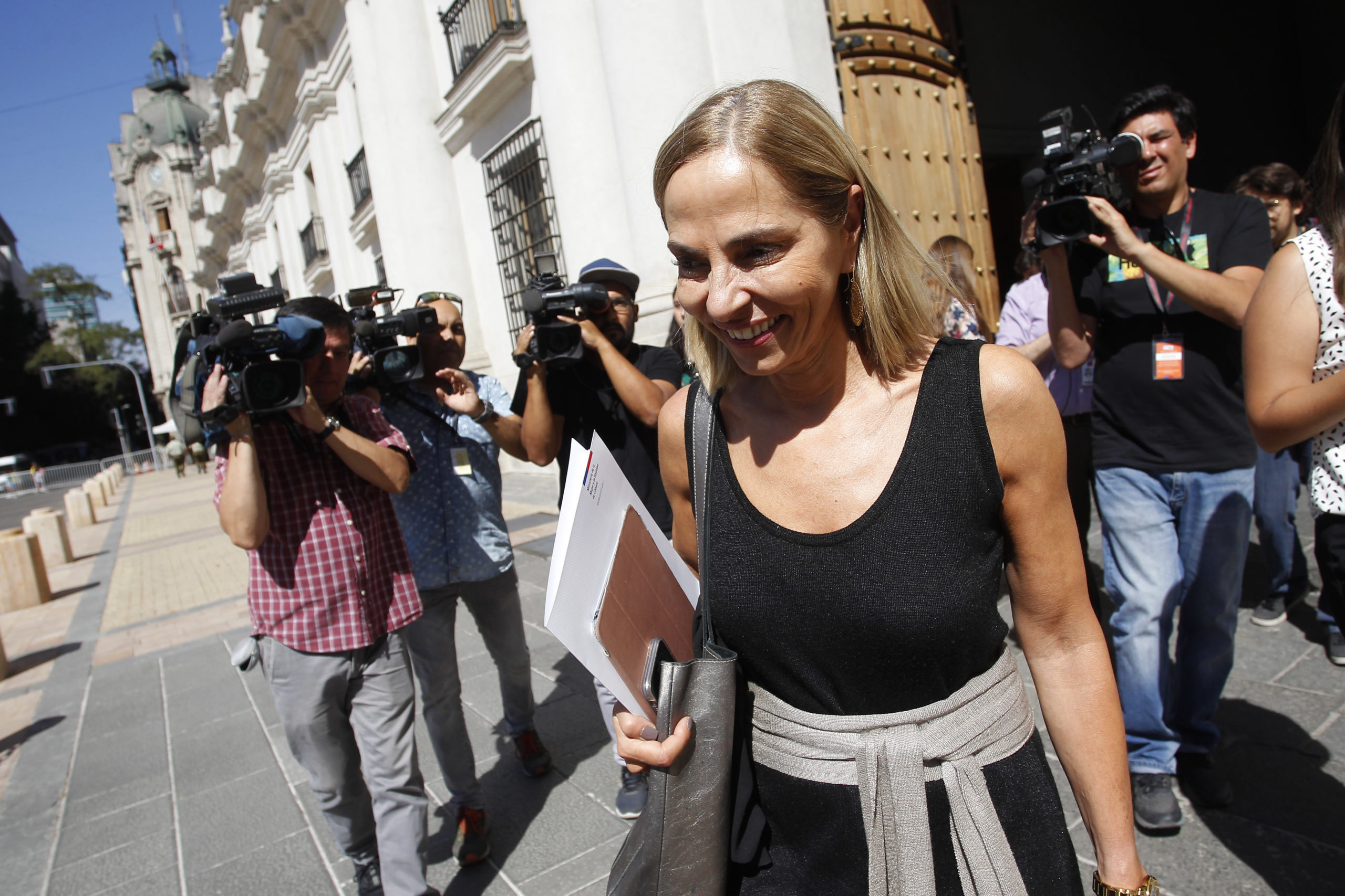 Isabel Plá tras presentar su renuncia al Ministerio de la Mujer: “He ...