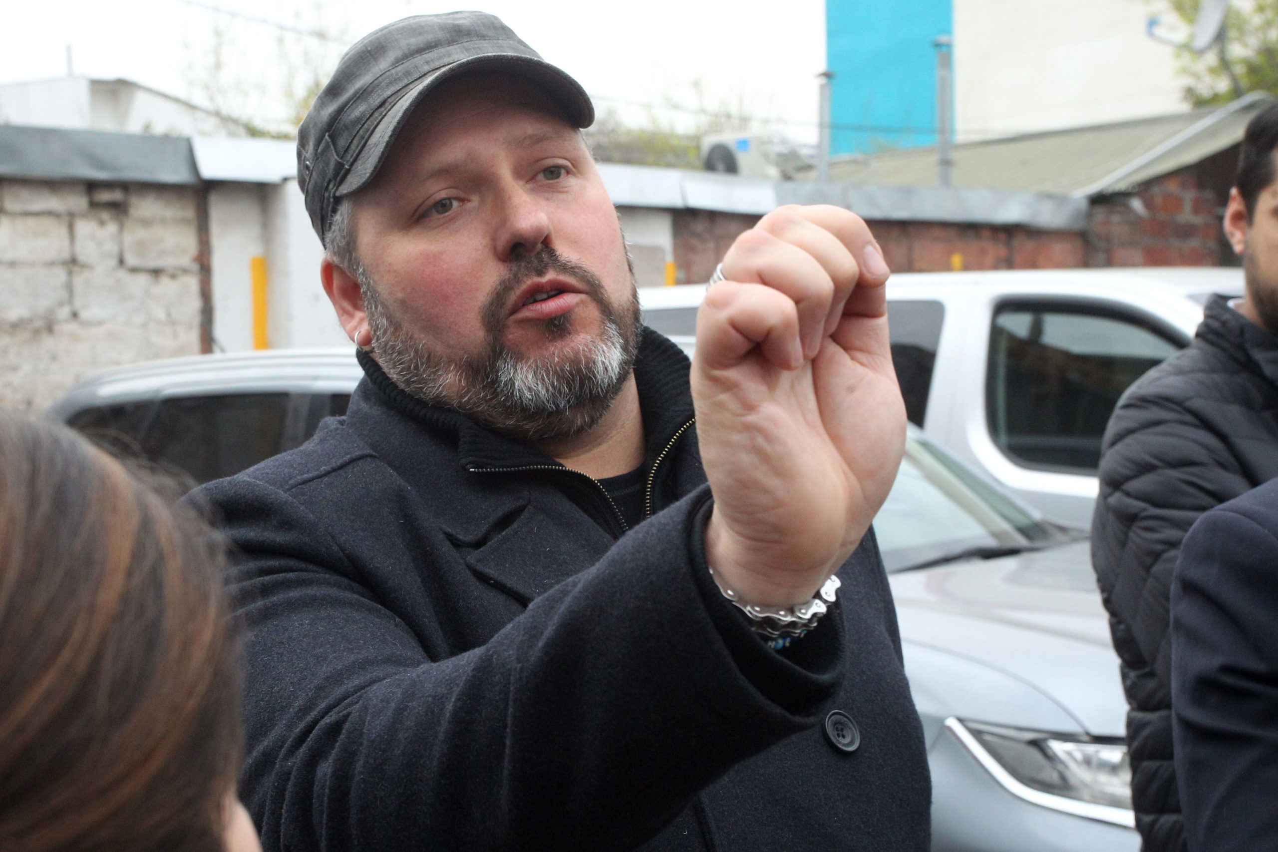 Jueza cita a audiencia de conciliación a Dávalos y Canal 13 por demanda