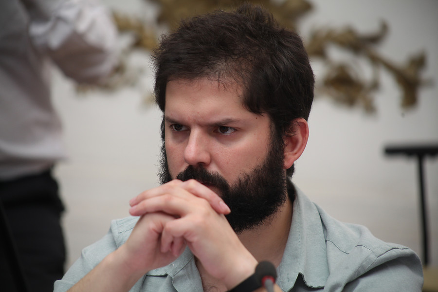 Boric: “Ahora vamos a construir esta historia juntos”