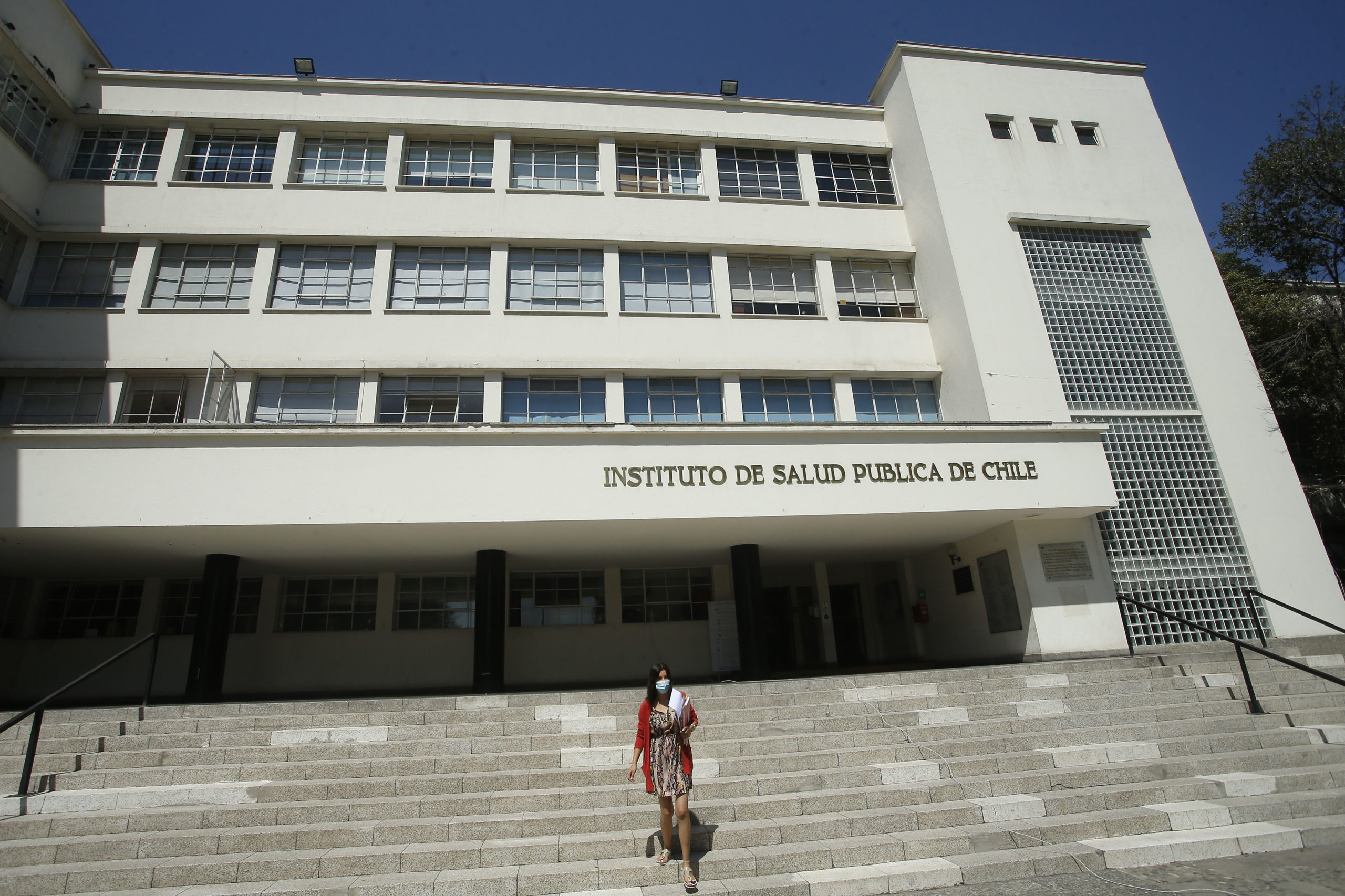 ISP confirmó 10 nuevos casos de la variante Delta del Covid-19 en Chile
