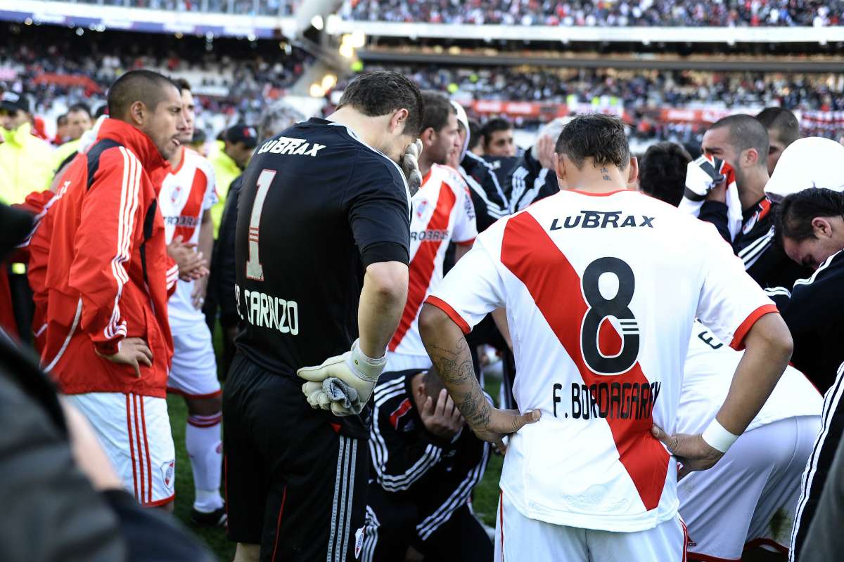 VIDEO | Este sábado se cumplen 10 años del histórico descenso de River ...