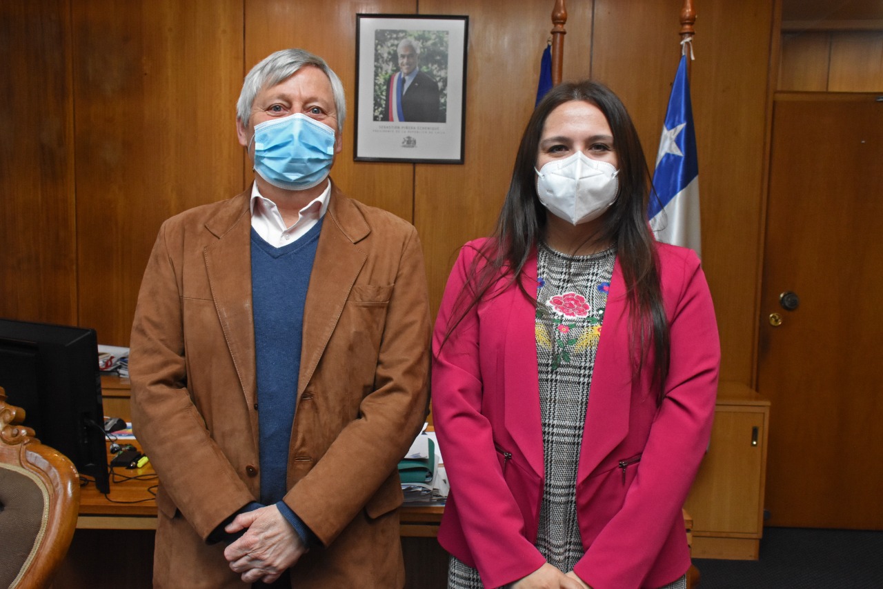 Asume nueva seremi de Educación en Los Lagos