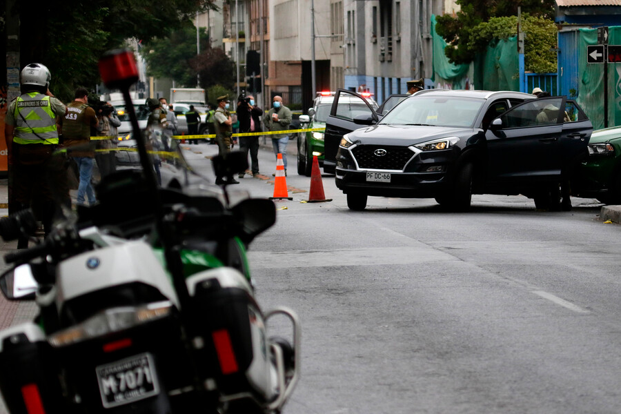 Balacera En El Centro De Santiago Dejó 3 Delincuentes Detenidos Y Uno