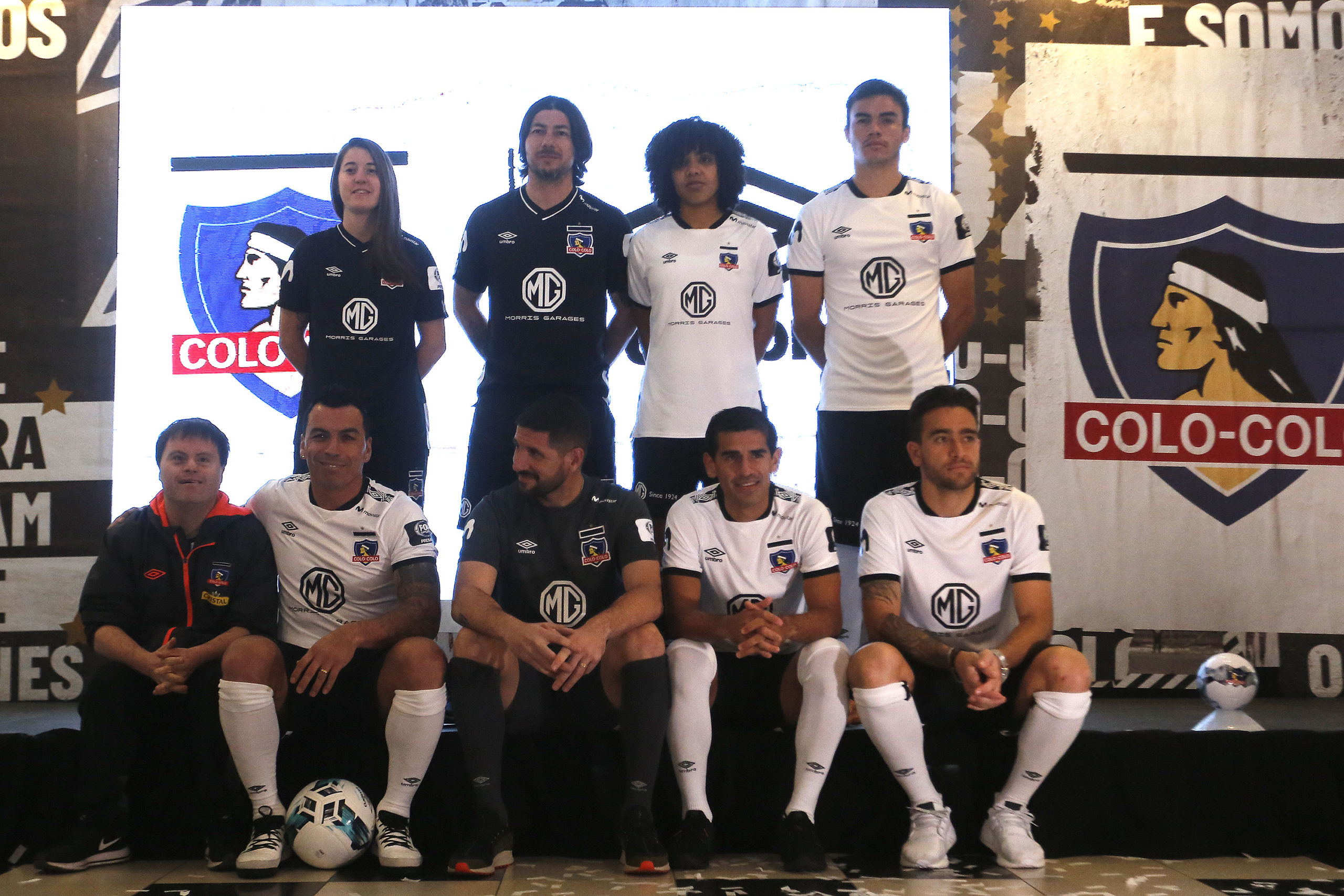 FOTOS | Colo Colo presentó su nueva camiseta