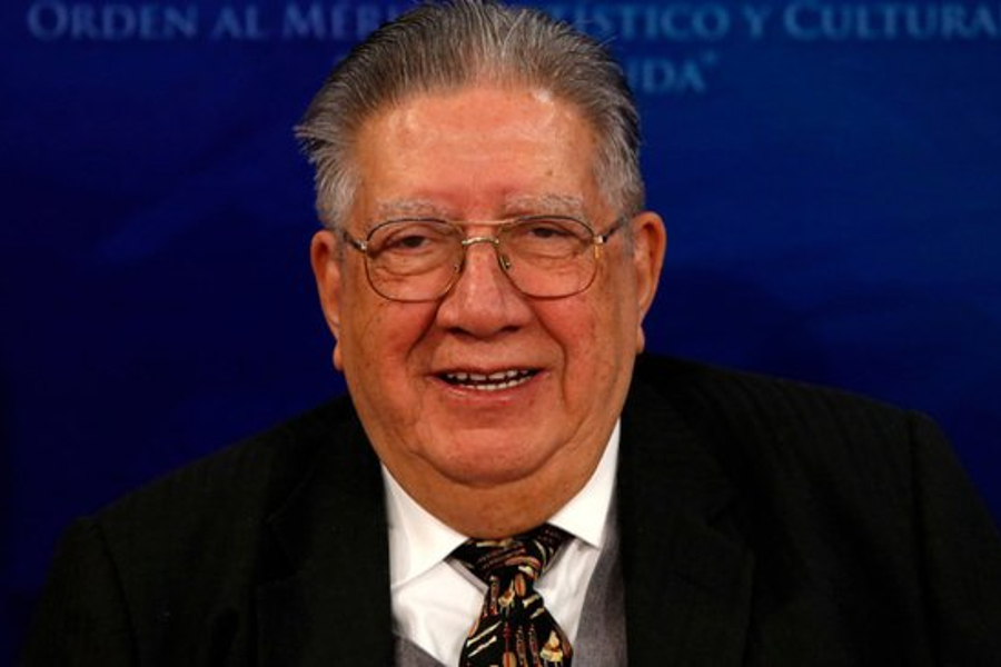 Tío Valentín asiste a la “La Moneda chica” para pedir el término de los ...