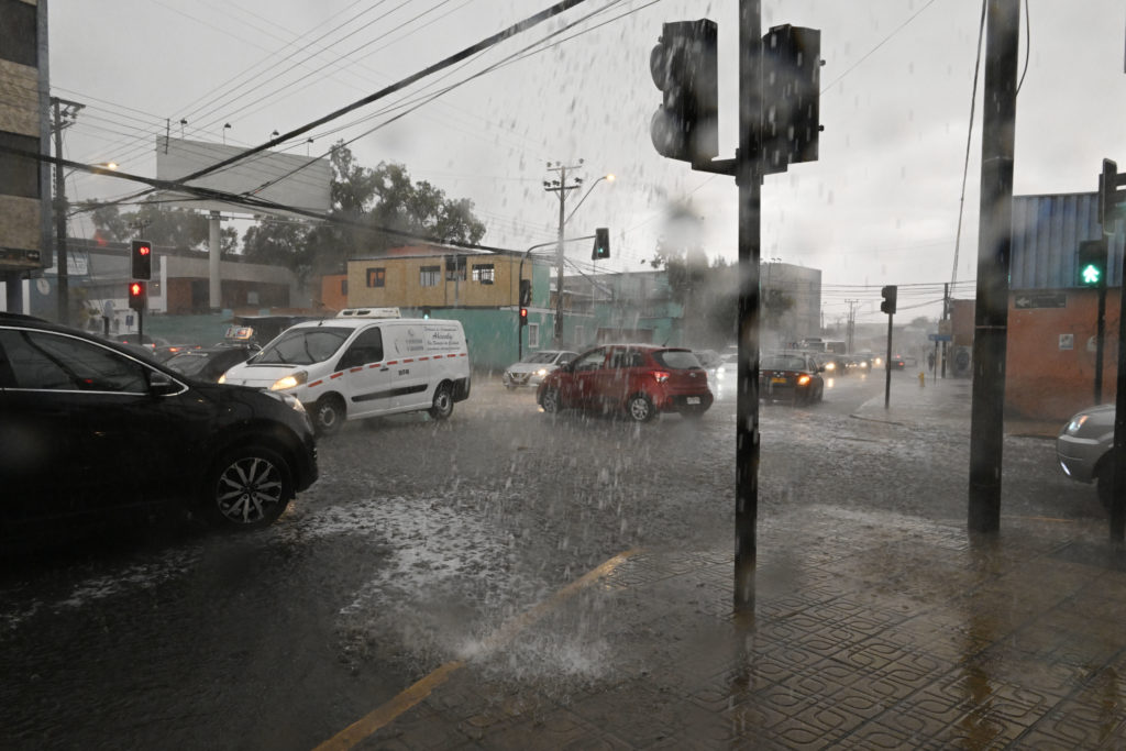 Lluvias en Calama dejaron a 42 familias afectadas y fueron trasladadas ...