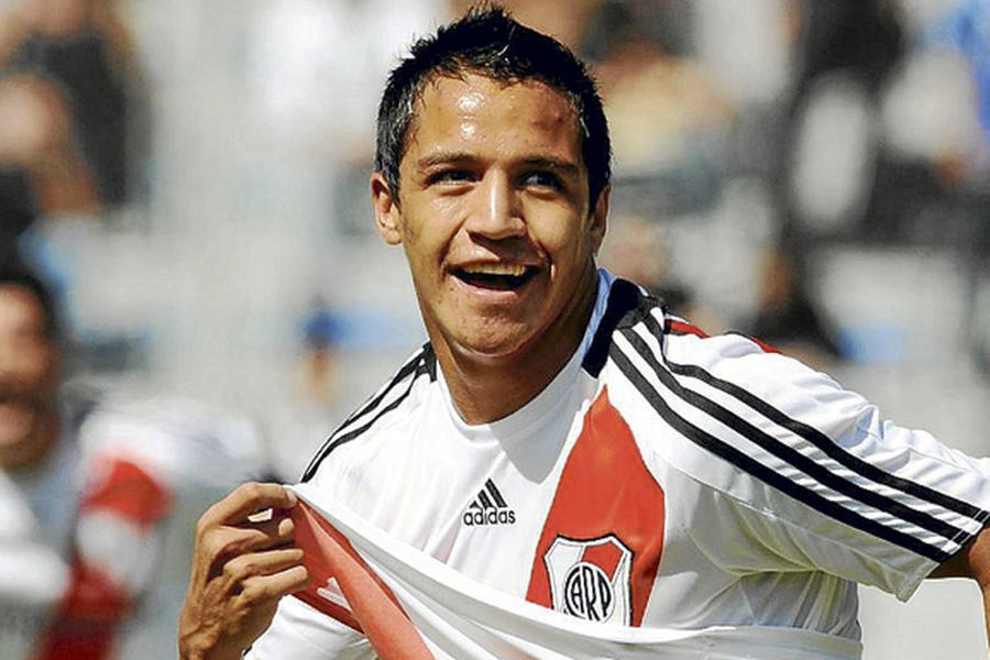 Aseguran que River Plate quiere a Alexis para ganar la Copa Libertadores