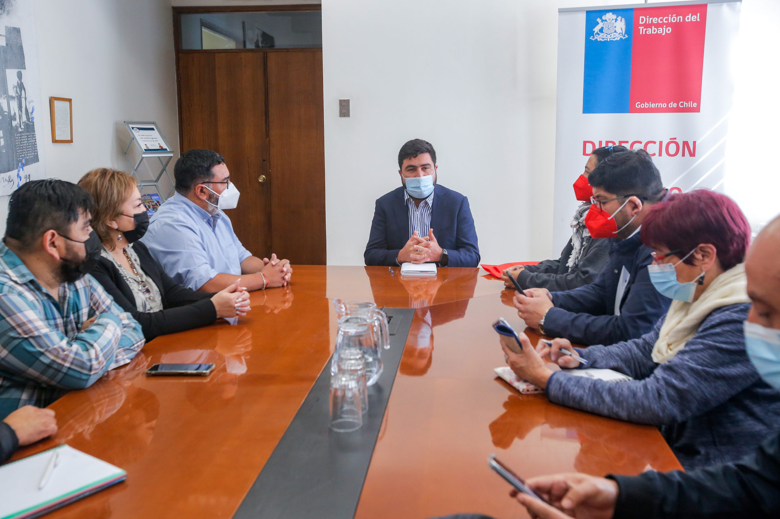 Nuevo director del Trabajo se reunió con directorio nacional de la CUT