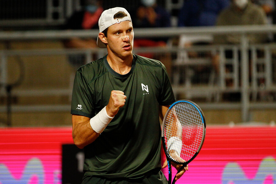 Nicolás Jarry volvió al circuito con un trabajado triunfo en el ...