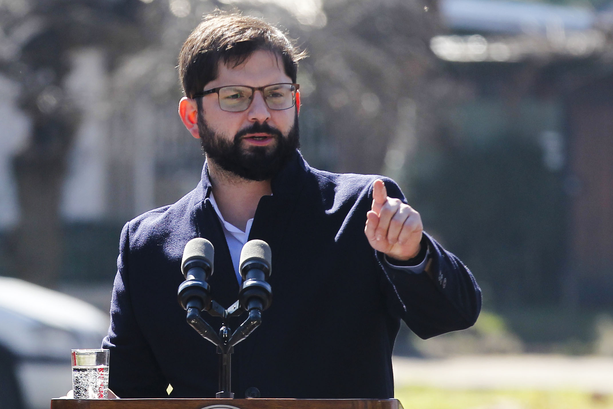 Boric pidió tramitar 40 horas “con la celeridad que merecen las familias”