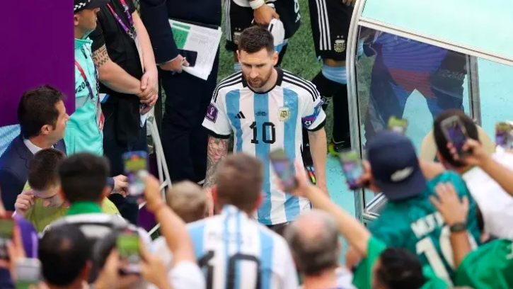 DT de Croacia: “Messi no corre mucho, espera y recibe”