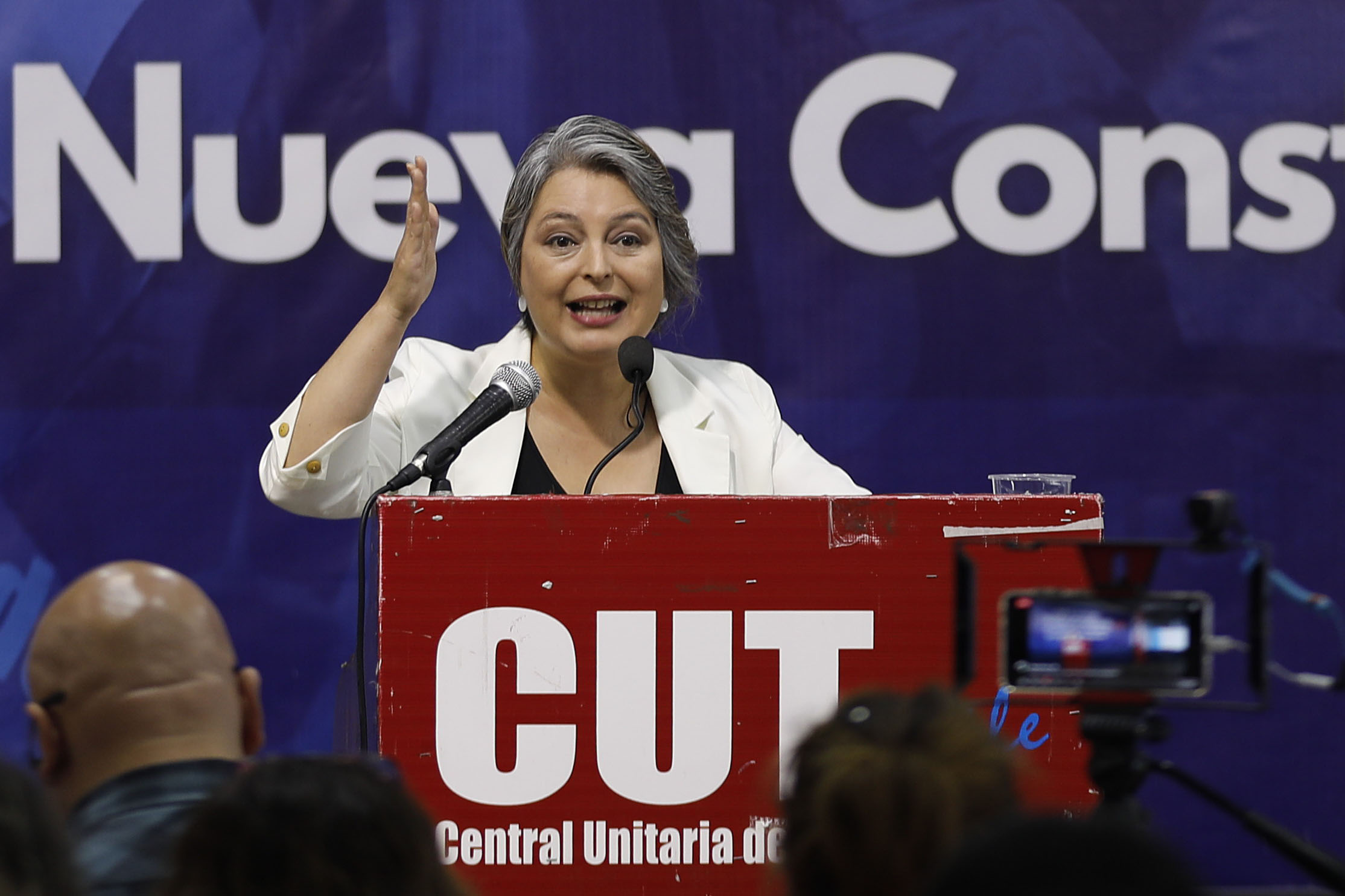 Ministra Jara: Dudas de la oposición en reforma de pensiones eran las ...