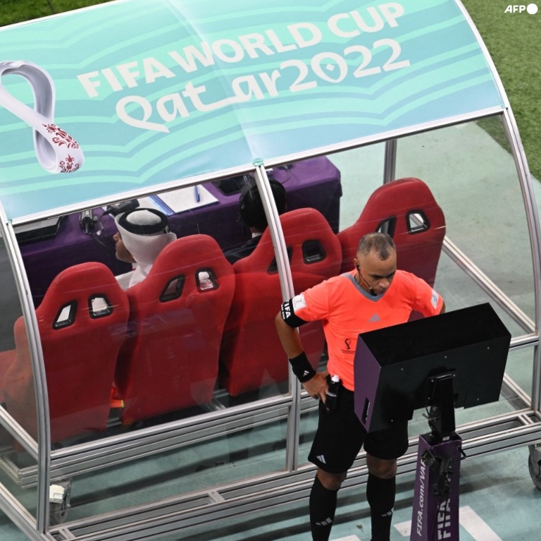 IFAB anunció que el VAR se escuchará en directo: Se pondrá a prueba en ...