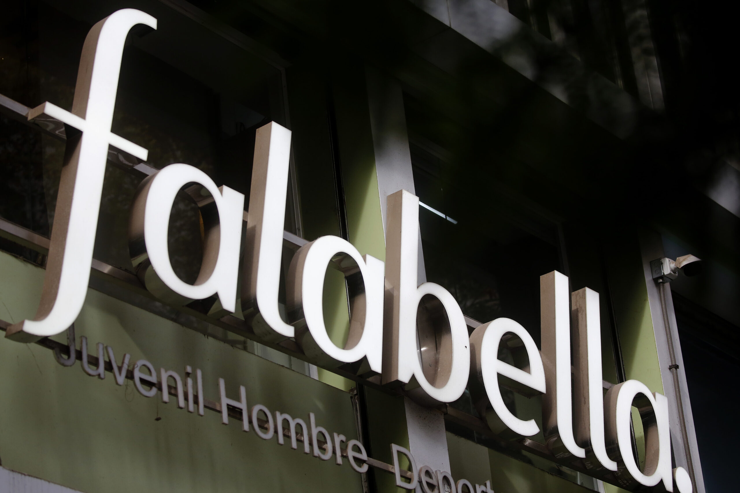 Falabella anuncia cierre de su tienda en Mallplaza Sur de San Bernardo el próximo 1 de octubre