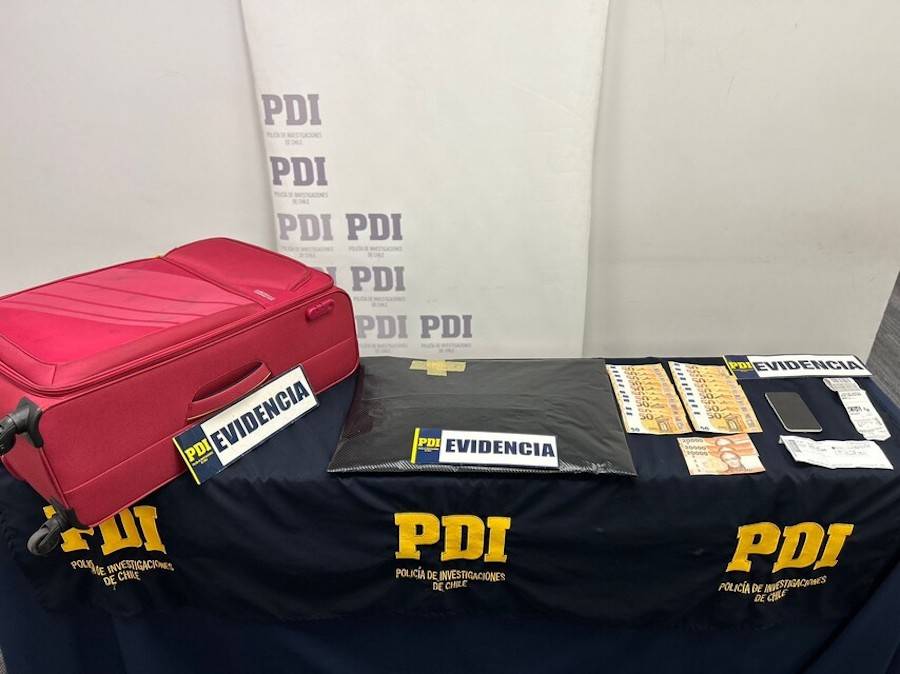 Detienen a mujer en el aeropuerto con 3,5 kilos de cocaína: iba a viajar a París